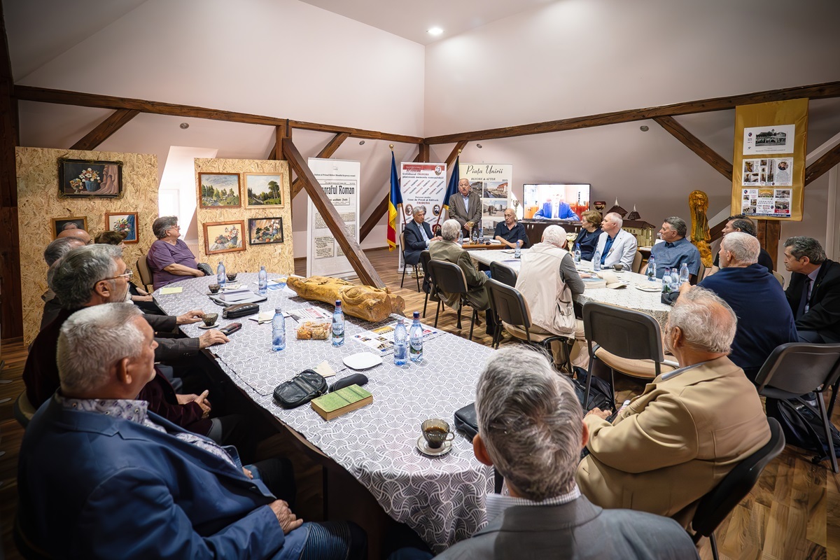 Dezbateri de idei și prezentări de carte, la sărbătoarea cotidianului ...