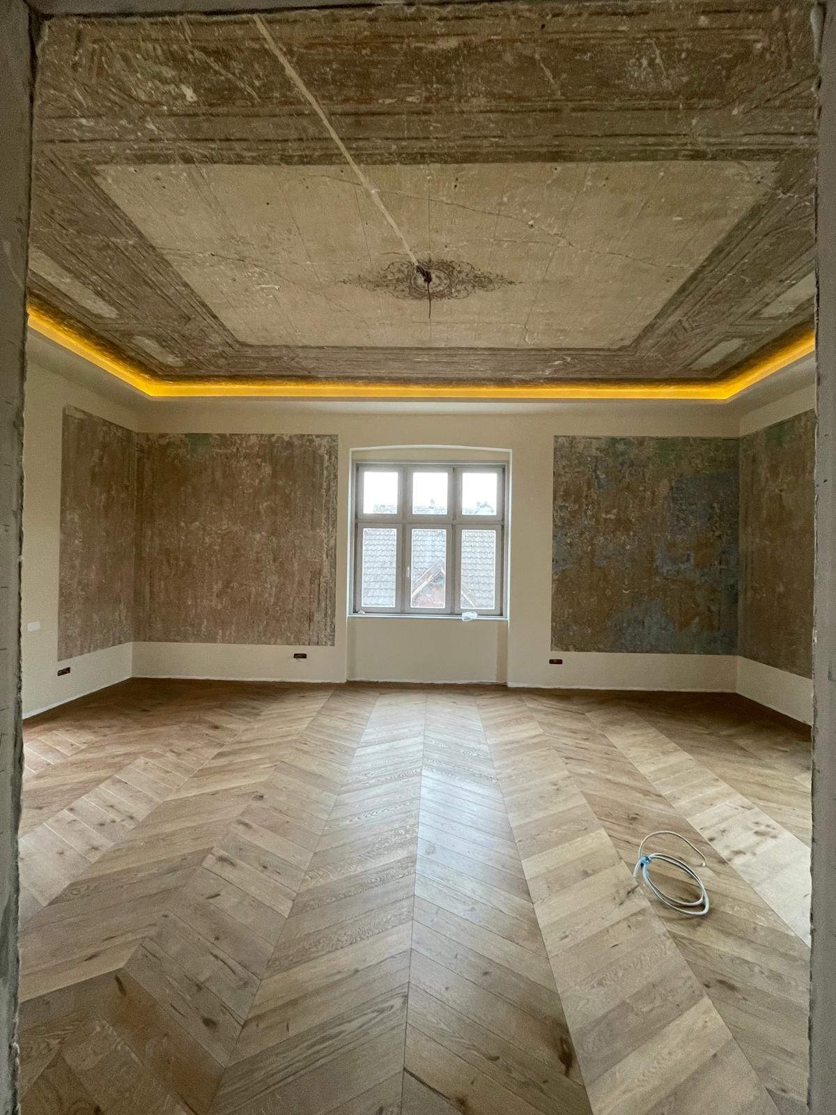 Restauratorul care pune suflet acolo unde casele au obosit. Ovidiu ...