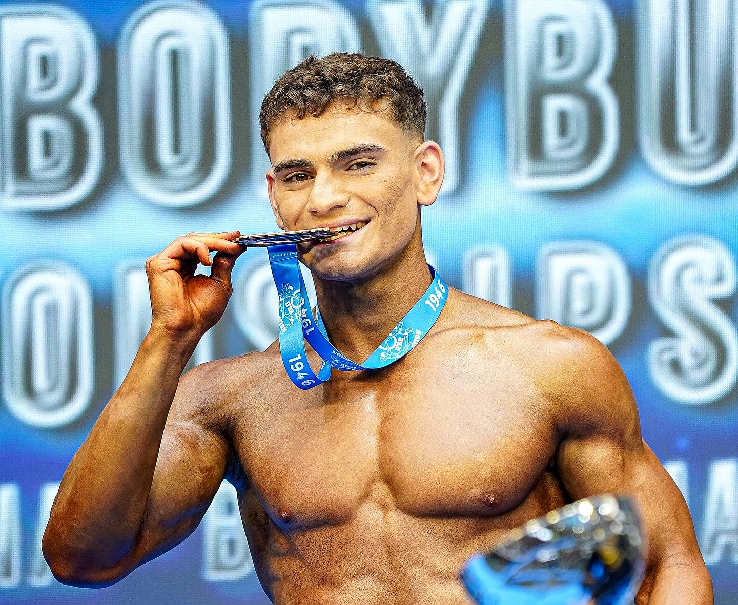 (FOTO/VIDEO) Sibienii Robert Frățilă și Marcel Manea, campioni mondiali ...